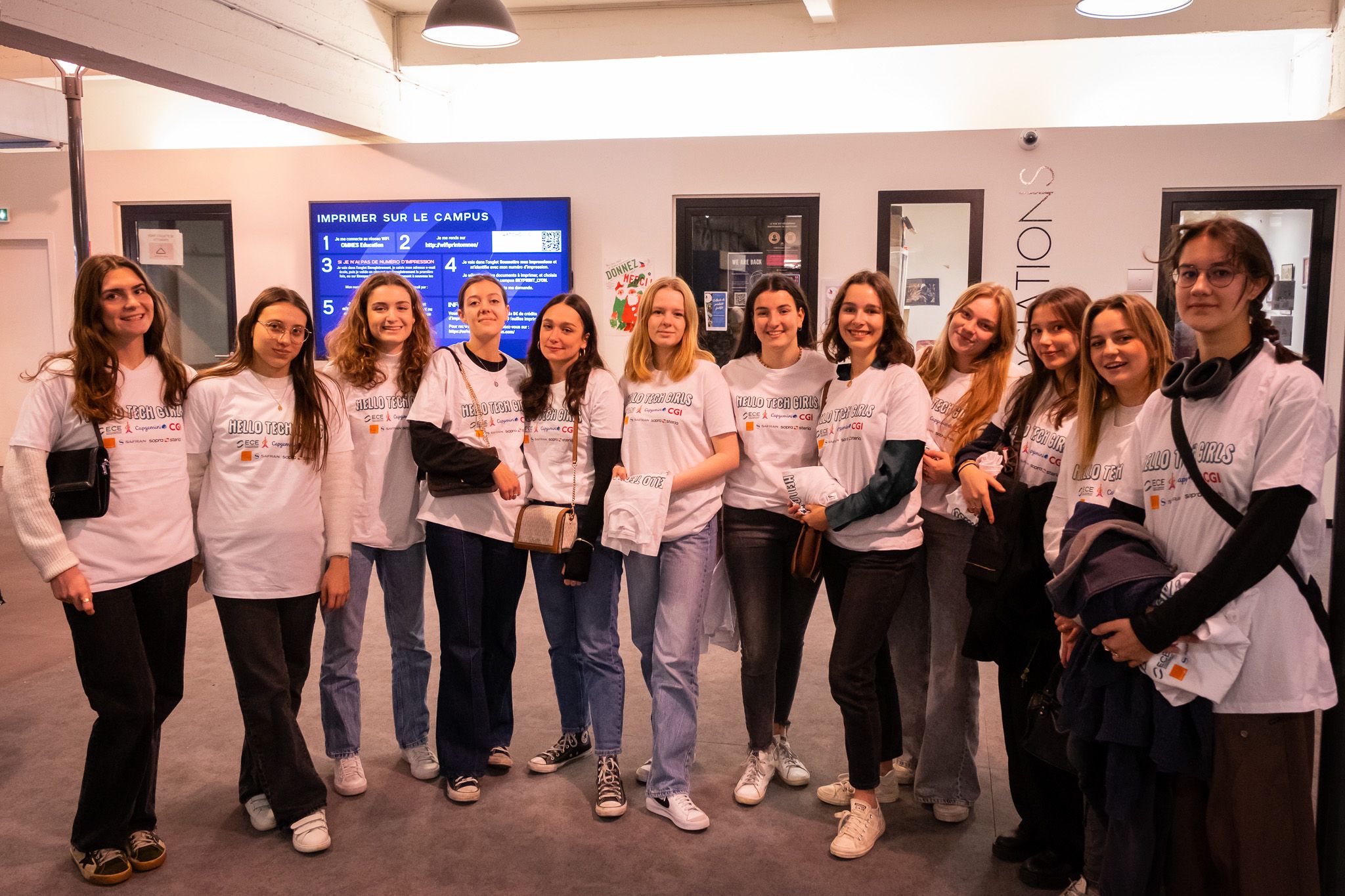 HELLO TECH GIRLS - ECE