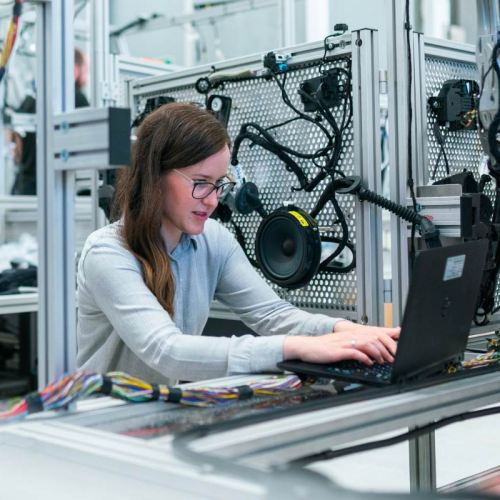 The French engineering school specializing in digital engineering